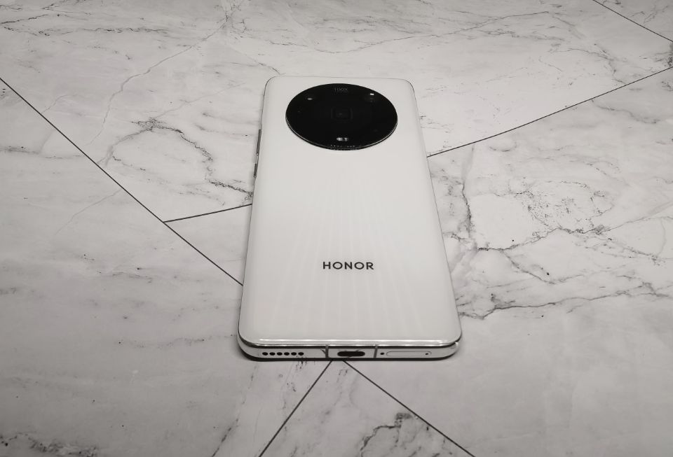 荣耀Magic4Pro评测：骁龙8＋100W，顶级机皇到底如何-荣耀俱乐部