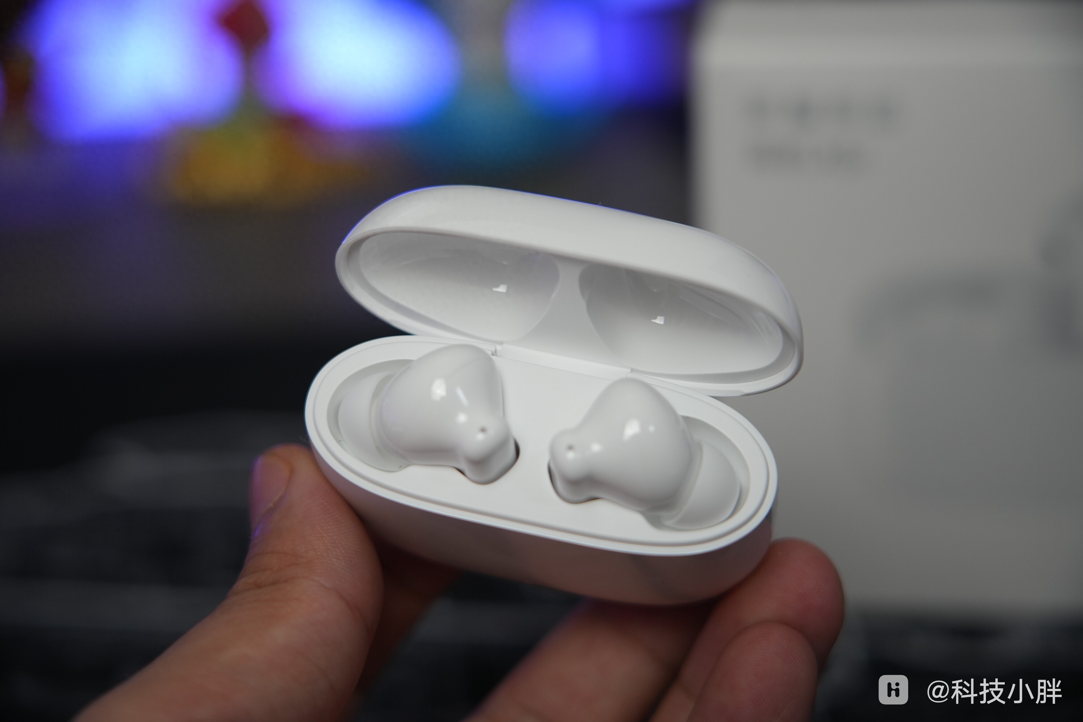 荣耀亲选耳机 LCHSE X5i 评测：百元档续航强悍，音质出色-荣耀俱乐部