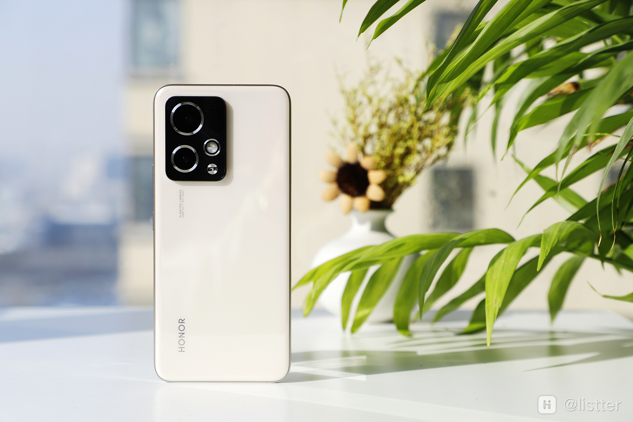 荣耀90GT燃速金24+1T版，真机上手实拍-荣耀俱乐部