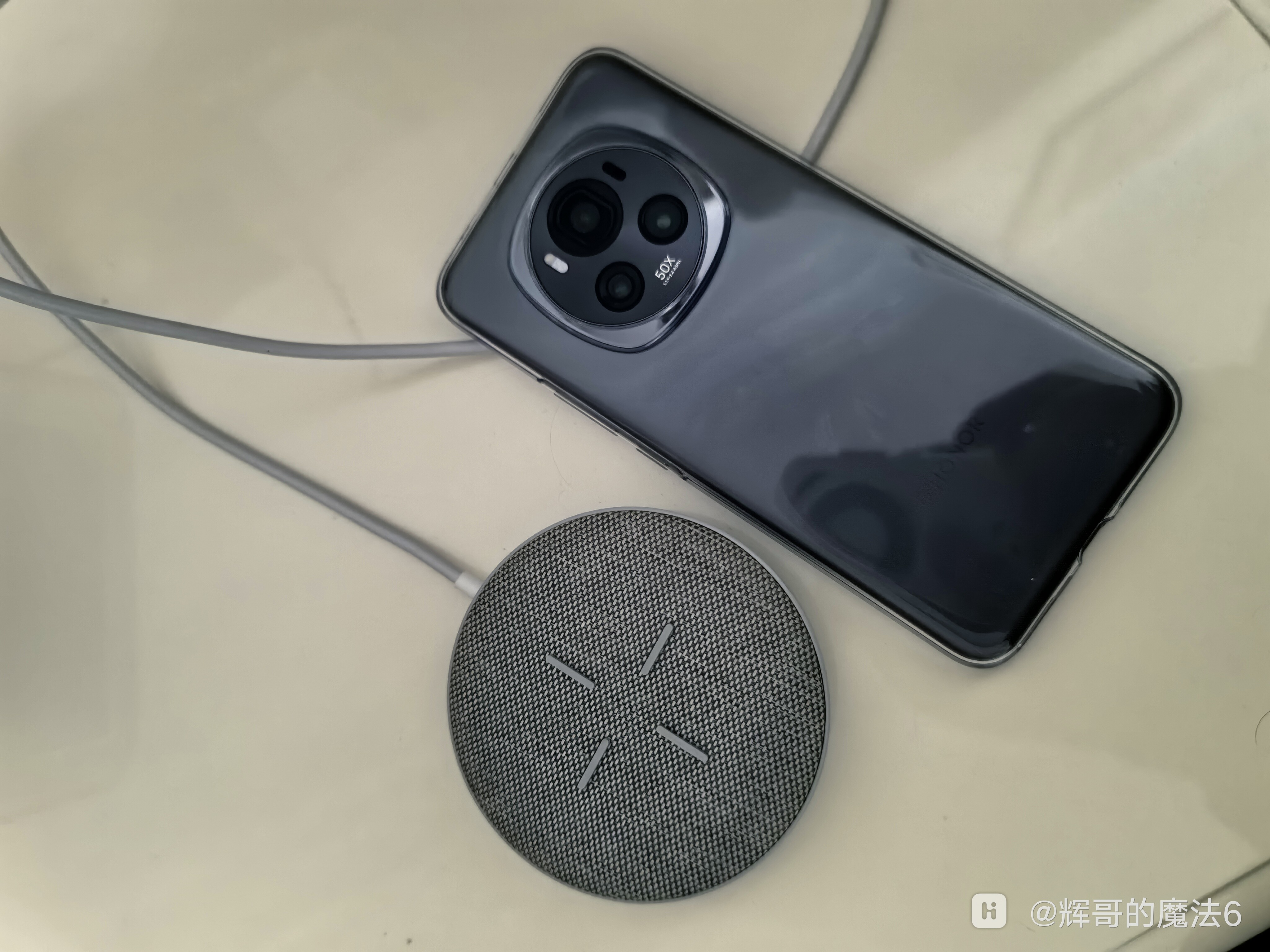 Magic 6 是否能用华为的27W无线充电器？-荣耀俱乐部