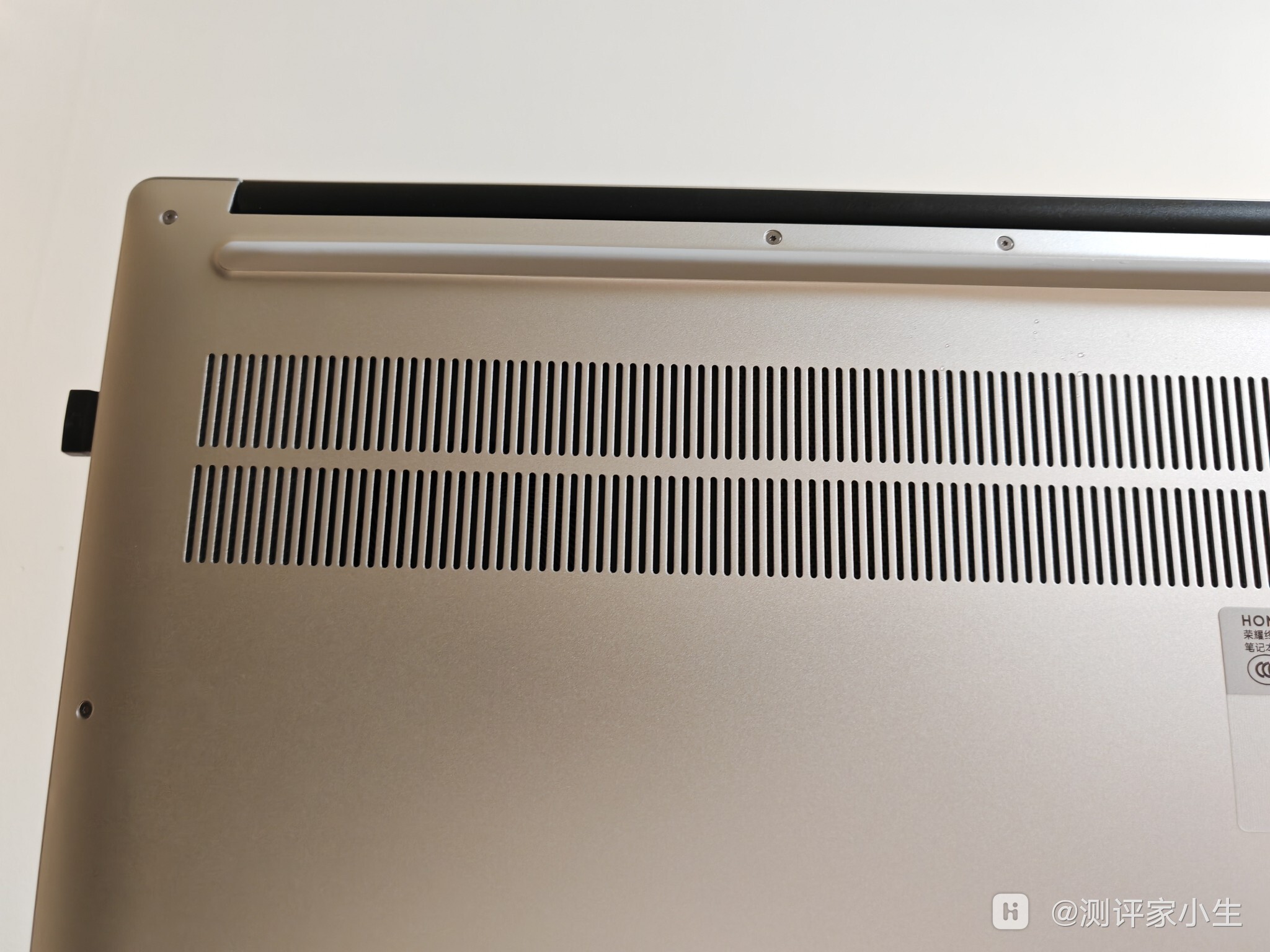 荣耀笔记本x16plus开箱-荣耀俱乐部