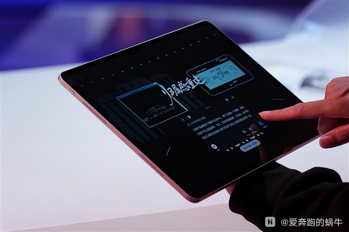 荣耀即将推出旗舰平板MagicPad 3 Pro，全面对标iPad Pro和小米平板7 Ultra，目标是成为安卓阵营的-荣耀俱乐部